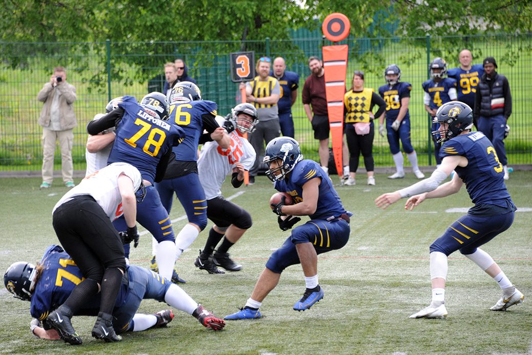 Helsinki Wolverines – American Football since 1995
